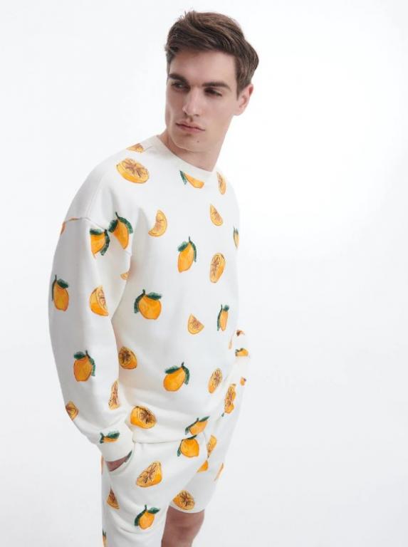 Reserved men | StockBluebox